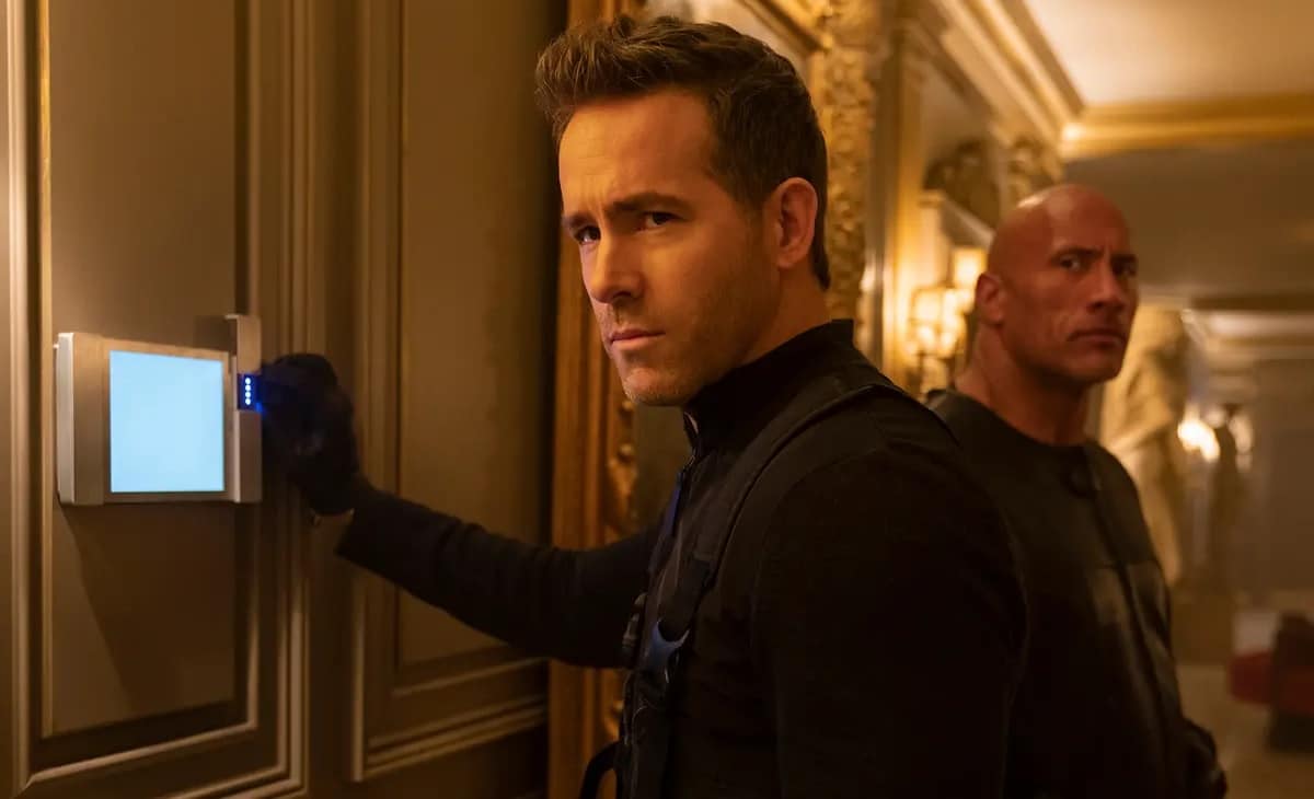 ‘Alerta Vermelho’: filme apresenta erro bizarro envolvendo o Brasil ...